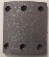 China WG9100440027 WG9100440026 6-Hole Brake Lining Replacement for Commercial Vehicles with Enhanced Heat Dissipation for sale
