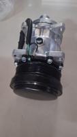 China 082V77970-7023 Air Conditioning Compressor for Sinotruk HOWO T5G Trucks - Heavy-Duty OEM Replacement for sale