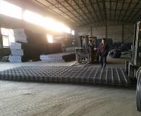 China Reinforced Welded Steel Mesh 3-16mm Diameter with 50-400mm Openings for Concrete Reinforcement for sale