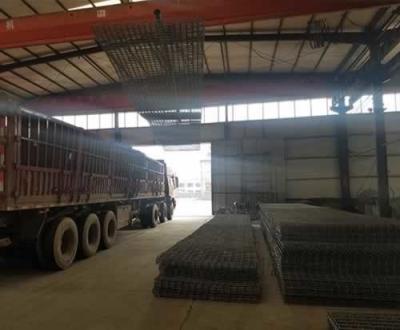 China Reinforced Welded Steel Mesh 3-16mm Diameter with 50-400mm Openings for Concrete Structures for sale