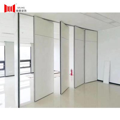 China 95mm Aluminum Alloy Folding Partition Wall White Fabric Surface For Hall for sale