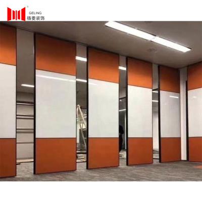 China 110mm Fabric Acoustic Sliding Wall Divider For Banquet Hall for sale