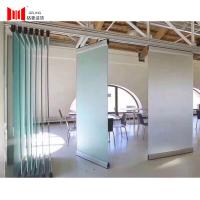 China 36mm Tempered Frameless Glass Office Partition Wall Collapsible for sale