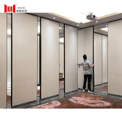 China Operable Soundproof Foldable Partition Wall Push Pull Hanging for sale