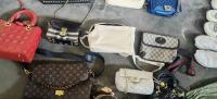 China Multi Compartment Leather 2nd Hand Branded Bags Waterproof for sale