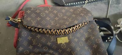 China Adjustable Strap Second Hand Luxury Bags Used L V Bags Satchel Rucksacks for sale