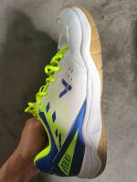 China Large Size Hook And Loop Second Hand Men Shoes Used Running Shoes Anti Slip for sale