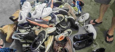 China Used Brand Trendy Men's Shoes in Various Colors, Size 40+ for sale