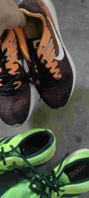 China Various colors trendy used international brand men's shoes, size 40-45 for sale