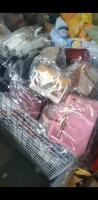 China Cotton Interior Lining 2nd Hand Bags Used Leather Satchel Zipper Closure for sale