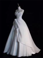 China Customizable Romantic White Evening Dress For Wedding for sale