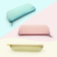 China 19*7*2.8cm Student Pen Tools Silicone Storage Bag in Colorful Design with Custom Logo for sale