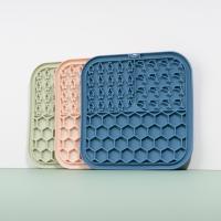 China Silicone Pet Lick Pad Slow Feeder Licking Mat for Dogs/Cats Customized Anxiety Relief for sale