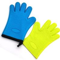 China Logo Customized Heat Resistant Silicone Cooking Gloves for Hot Pot Holder in Kitchen for sale