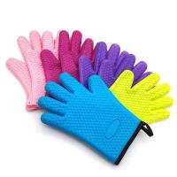 China Logo Customized Heat Resistant Silicone Cooking Gloves for Hot Pot Holder in Kitchen for sale