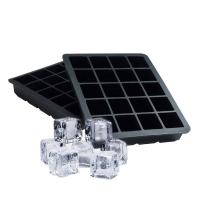 China Silicone Ice Cube Tray 15*12.3*2.3cm for Freezer Easy Release Square Shaped Ice Mould for sale