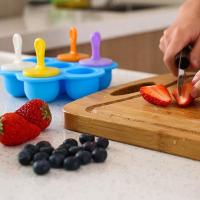 China 145g Reusable Silicone Ice Pop Maker with Stick Top Selling BPA Free Popsicle Mold for sale