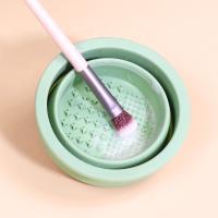 China Beauty Egg Cleaning Tool Wellfine Silicone Folding Brush Cleaner Cup for Beauty Care for sale