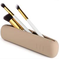 China Modern Design 100% Food Grade Silicone Cosmetic Brush Storage Box with Magnet Closure for sale