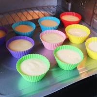 China 24pcs/12pcs pack Customized Logo Acceptable Silicone Non-stick Cupcake Liners for Party for sale