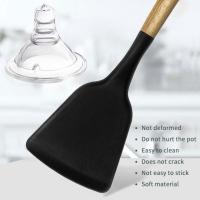 China 24 Pieces Non-Stick Wooden Handle Silicone Kitchen Gadget Set with Customized Options for sale