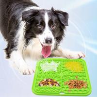 China Dogs' Favorite 20*20CM Silicone Pet Lick Mat with Suction Cup and Sustainable Design for sale