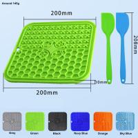 China Dogs' Favorite 20*20CM Silicone Pet Lick Mat with Suction Cup and Sustainable Design for sale