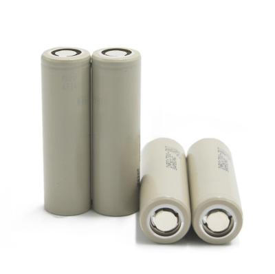 China Samsung INR21700-30T 35A 3000mAh 21700 Lithium Ion Rechargeable Battery Cell Gray for sale