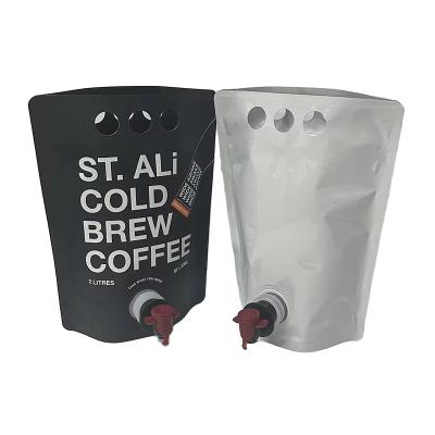 China OEM Printed Food Grade Spout Stand Up Pouch Doypack 2L Large Capacity Packaging for sale