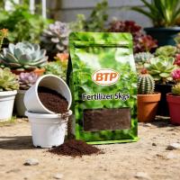 China Custom Resealable Plastic Packaging Ziplock Chemical Fertilizer Flat Bottom Mylar Bag for sale
