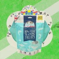 China Custom Printed Food Grade PE Stand up Resealable Pouches Moisture Proof Hang Hole Digital Printing for Natural Fish Dog Treats for sale