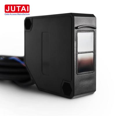 China Waterproof Reflective Infrared Photocell Sensor UV Protection for Parking Barrier Gates for sale