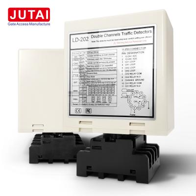 China Dual Channel Vehicle Detector For Bidirectional Traffic Flow Monitoring And Counting for sale