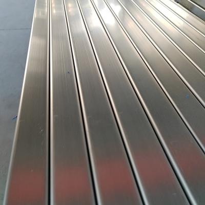China Hot Dip Galvanized Bolted Seismic Bracket Resistance To Vibration And Impact for sale