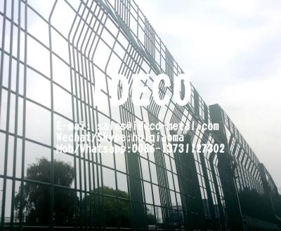 China Architectural Good-Look Paladin Fences with 3D Fencing V-Beams, Paladin Security Welded Mesh Panels for sale
