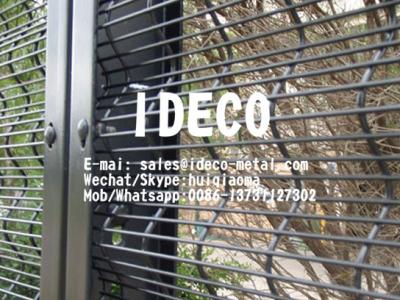 China Anti-Climb 358 Hi-SAC Fence, High Security 358 Weldmesh Fencing with V-Bend, Clear View Fencing for sale