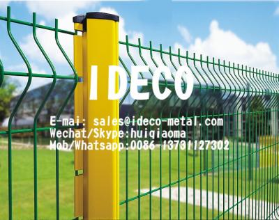 China Crimped Welded Wire Mesh Fences, 3D Fence Panel System, Dirickx Axis Fencing, Curved Welded Mesh for sale