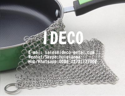 China Stainless Steel Chainmail Scrubbers, Chain Mail Small Rings Cast Iron Skillet Cleaner, Pan Pot Scraper for sale