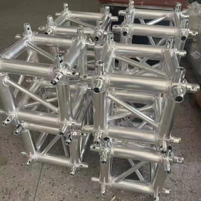 China No Rust 6082 Aluminium Stage Truss 2m Length 500kg-2000kg Load Capacity for sale