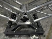 China Adjustable Height Aluminium Stage Truss DJ Table with 500kg Load-bearing Capacity and Aluminum Alloy 6082-T6/6061-T6 for sale
