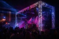 China Portable Aluminum Wedding Event Stage System with Arch Truss Backdrop and Platform for sale