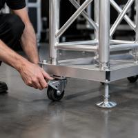 China 6082-T6 Aluminum Truss Mobile Base Frame with X-Brace Welded Design and 8-Spigot Connection for Stage Concert Rigging for sale