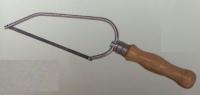 China Junior Saw Frame with Wooden Grip 6 Inch AT-125 for Precision Cutting for sale