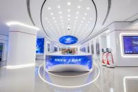 China Indoor Smart Digital Exhibition Hall Wall Mount Curved LED Display Screen for sale