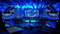 China BlueShine CP Series Creative LED Cabinet Display 4000 - 5000+ Nits High Brightness for sale