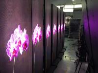 China Indoor Customized Led Display Mirror Digital Signage Poster Stand 140 Degree for sale