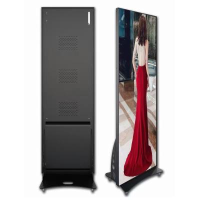 China Outdoor Led Digital Display Board Poster Advertising 4G  P2.5 P3 Seamless Flatness for sale