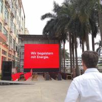 China Led Mesh Flexible Curtain Screen Video P16.67 Outdoor Led Backdrop Screen for sale