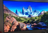 China Small Pitch 8K LED Video Wall Display P1.8mm P2.5 Rich Content 800 CD/Sqm Flat for sale