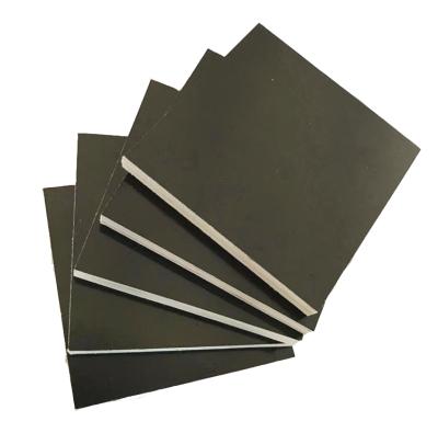 China Contemporary Top Quality Construction 18mm Black Film Faced Plywood For Furniture for sale